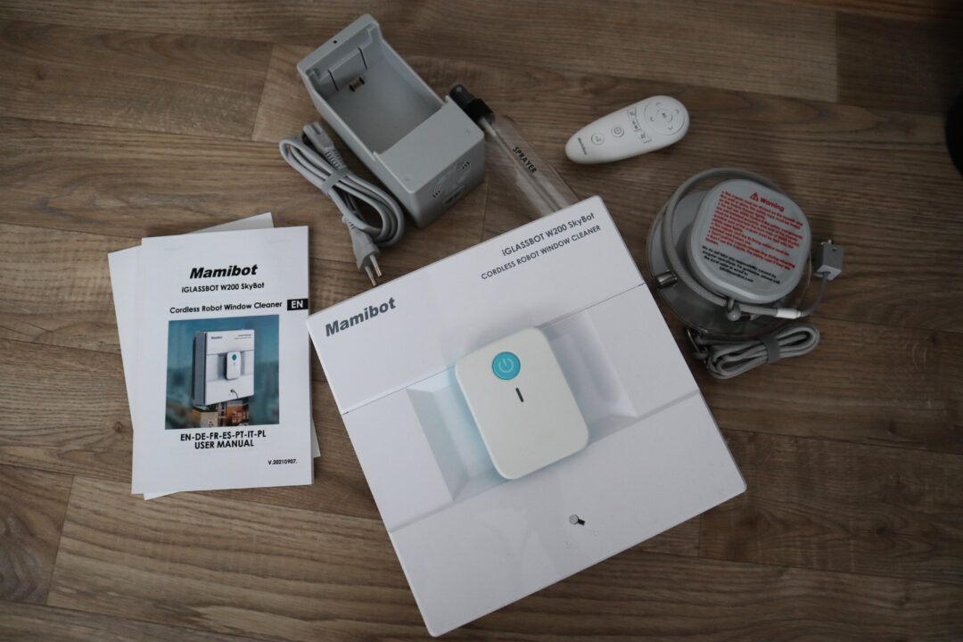 Bezprzewodowy robot myjący okna – nowy Mamibot W200 SkyBot · Testoria