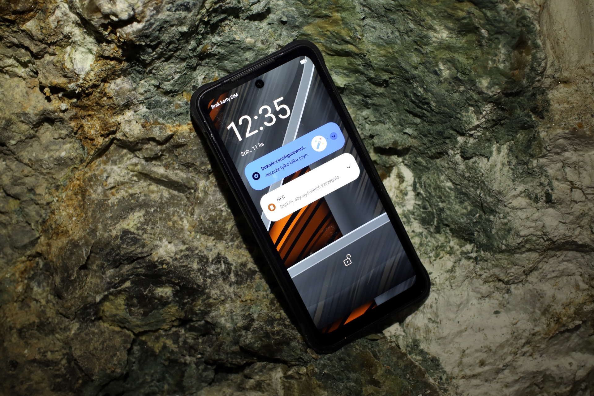 Hammer Blade 4 - telefon na trudne warunki · Testoria